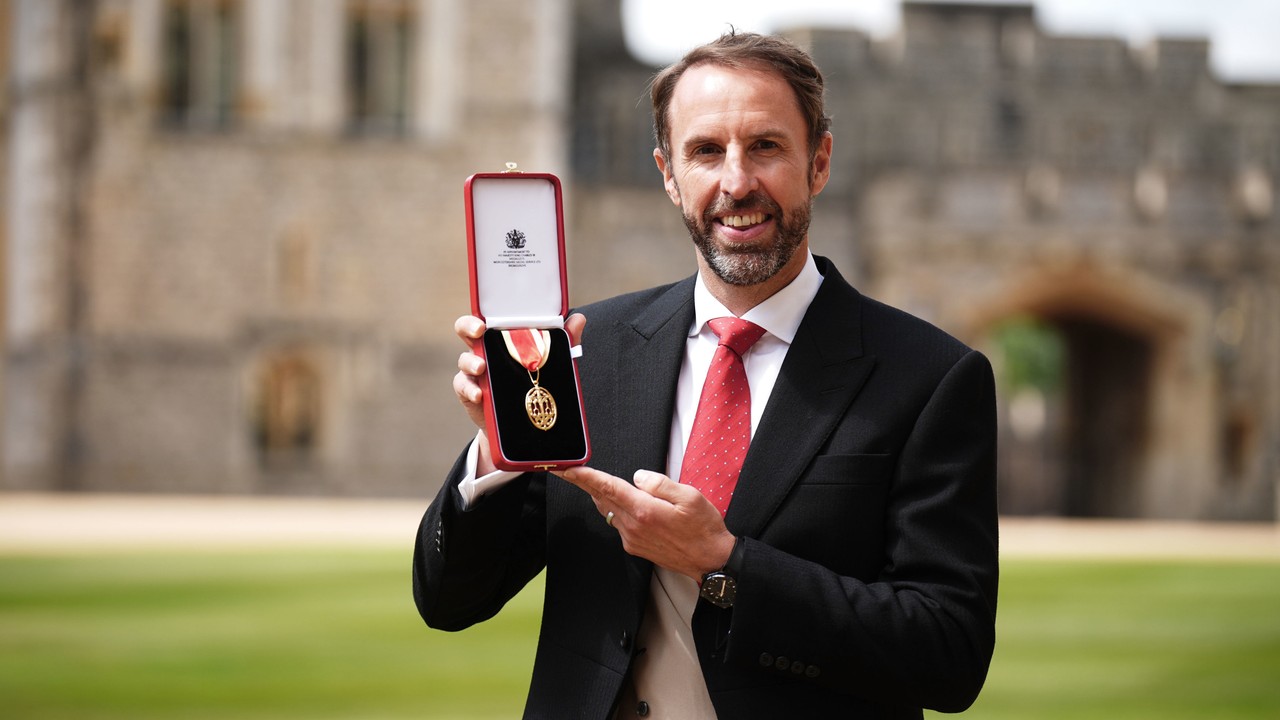 Sir Gareth joins the greats as football's seventh knighted manager ...
